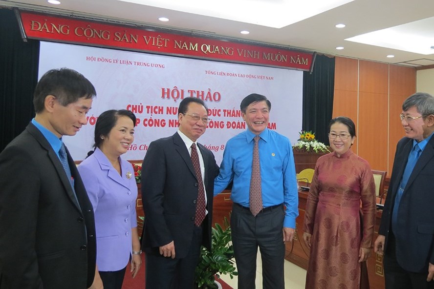 “Chủ tịch Nước Tôn Đức Thắng với giai cấp công nhân và công đoàn Việt Nam”